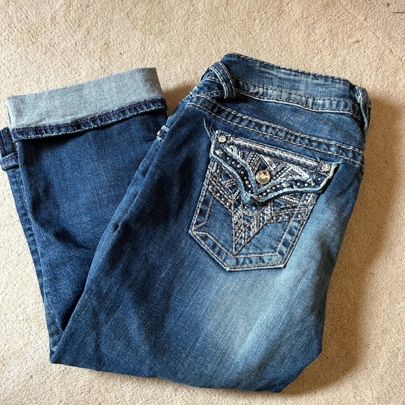 Vigoss | Jeans | Vigoss Capri Jeans Bling On Pockets Sz 9 | Poshmark